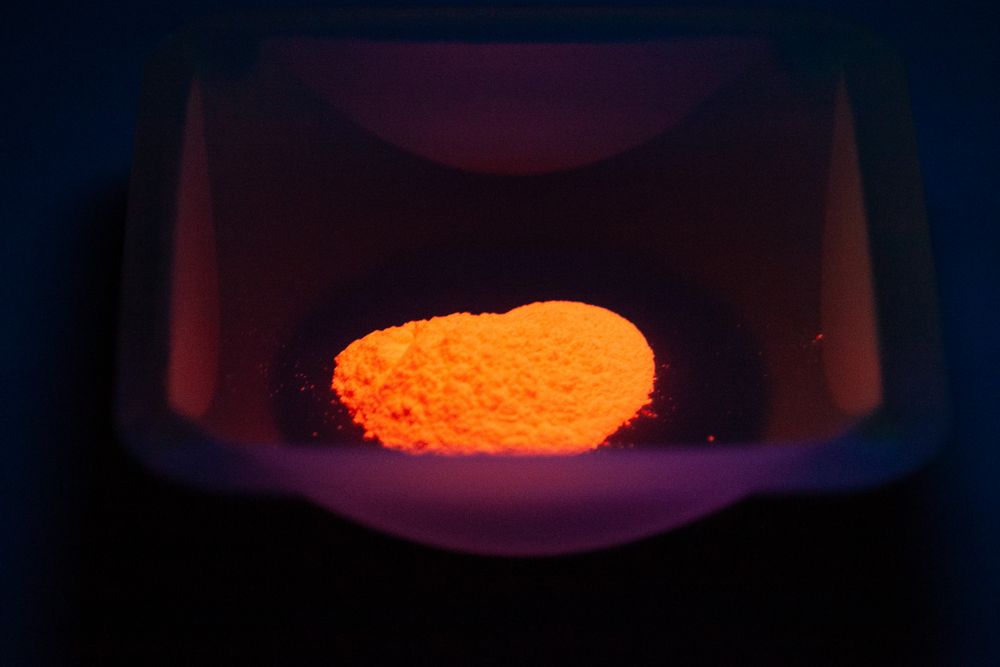 Fluorescent Glass - MO SCI